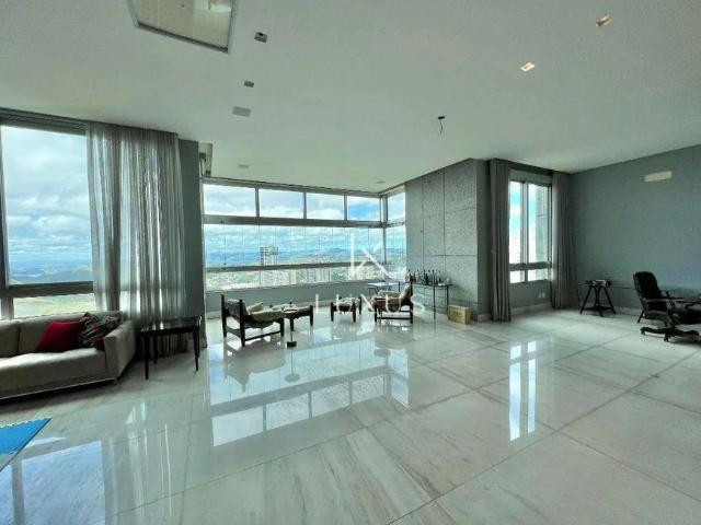 Apartamento com 4 Quartos e 4 banheiros à Venda, 210 m² por R$ 3.950.000