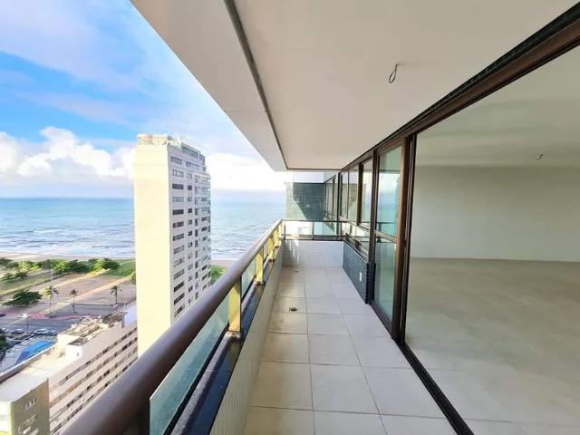 Apartamento com 4 Quartos e 5 banheiros à Venda, 156 m² por R$ 2.098.200