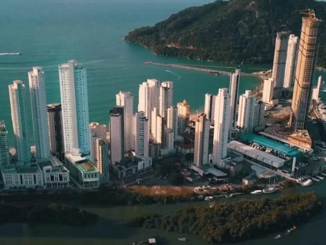 Apartamento com 4 Quartos e 5 banheiros à Venda, 160 m² por R$ 6.000.000