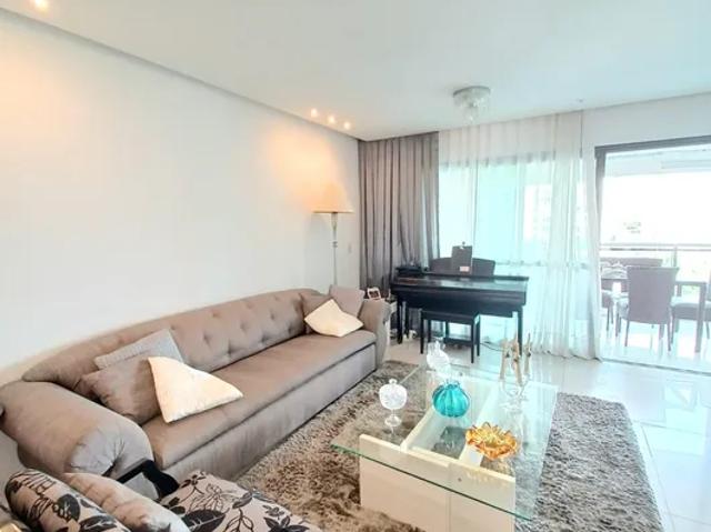 Apartamento com 4 Quartos e 5 banheiros à Venda, 166 m² por R$ 1.800.000