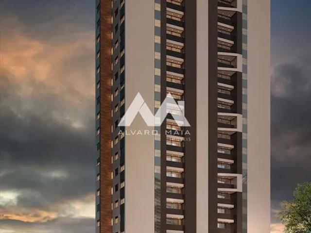 Apartamento com 4 Quartos e 5 banheiros à Venda, 174 m² por R$ 2.600.000