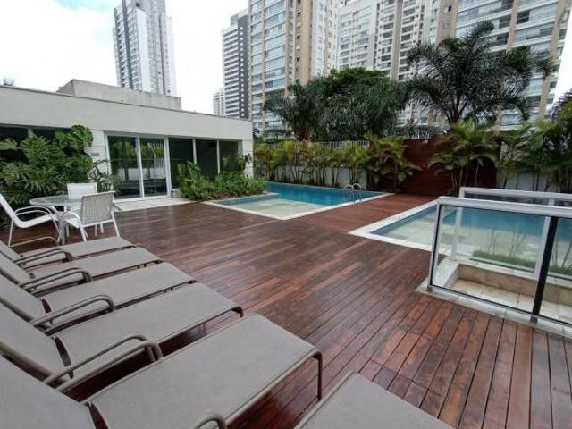 Apartamento com 4 Quartos e 5 banheiros à Venda, 288 m² por R$ 5.500.000