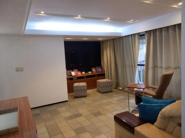 Apartamento com 4 Quartos e 5 banheiros à Venda, 300 m² por R$ 1.500.000