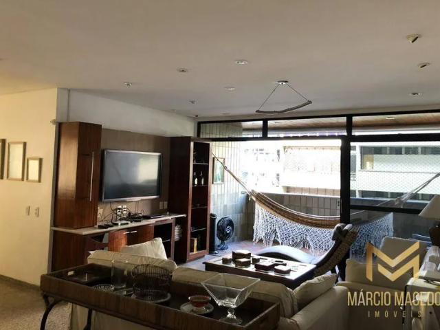 Apartamento com 4 Quartos e 6 banheiros à Venda, 215 m² por R$ 1.100.000
