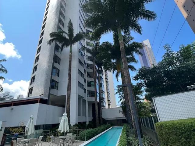 Apartamento com 4 Quartos e 6 banheiros à Venda, 220 m² por R$ 2.850.000