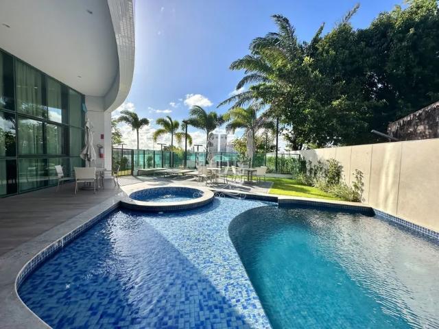 Apartamento com 4 Quartos e 6 banheiros à Venda, 269 m² por R$ 2.975.000