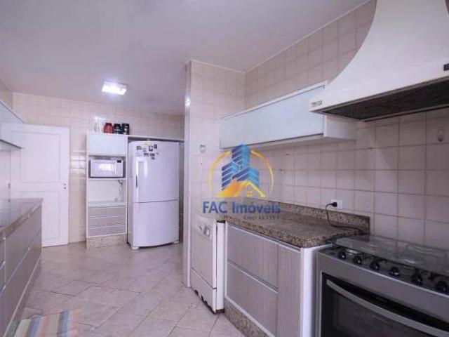 APARTAMENTO COM 4 QUARTOS E TRÊS VAGAS A VENDA