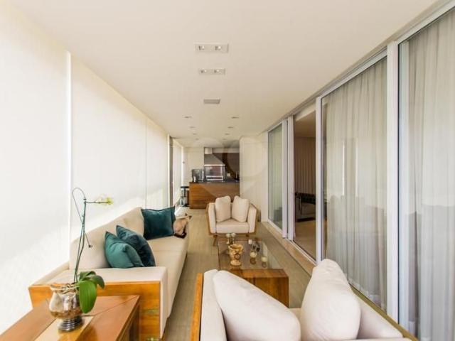 Apartamento com 4 quartos para alugar em Perdizes SP