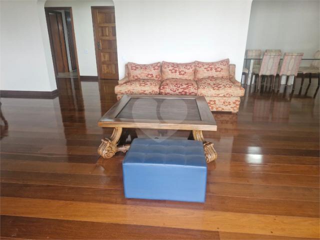 Apartamento com 4 quartos para alugar em Santo Amaro SP