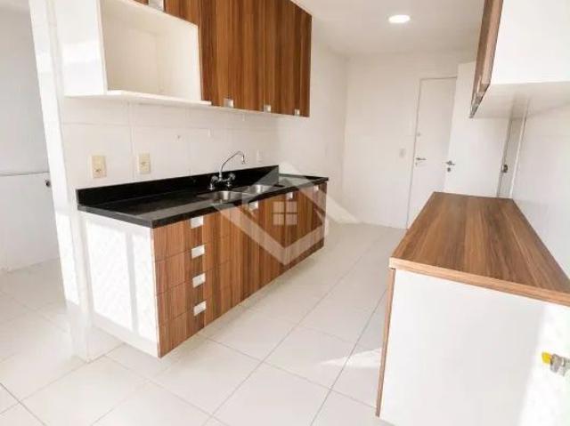 Apartamento com 4 Quartos para alugar, 166m² Barra Olímpica