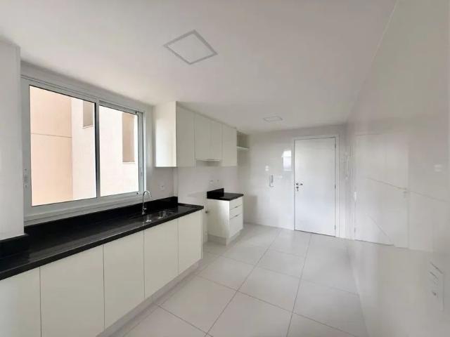 Apartamento com 4 Quartos para alugar, 128m² Sul Águas Claras