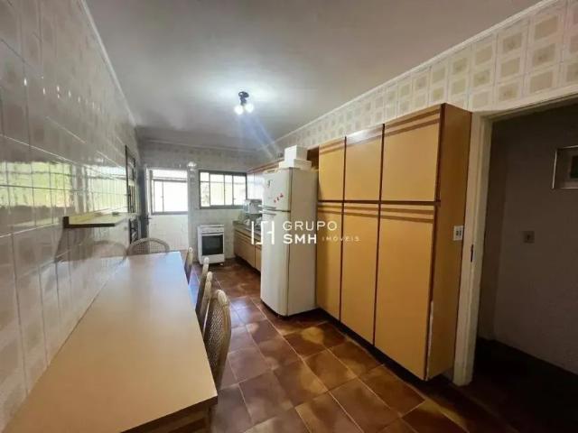 Apartamento com 4 Quartos para alugar, 130m² Enseada