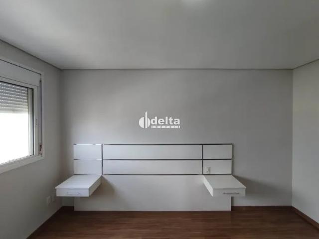 Apartamento com 4 Quartos para alugar, 138m² Nossa Senhora Aparecida