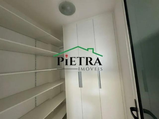 Apartamento com 4 Quartos para alugar, 240m² Vale dos Cristais