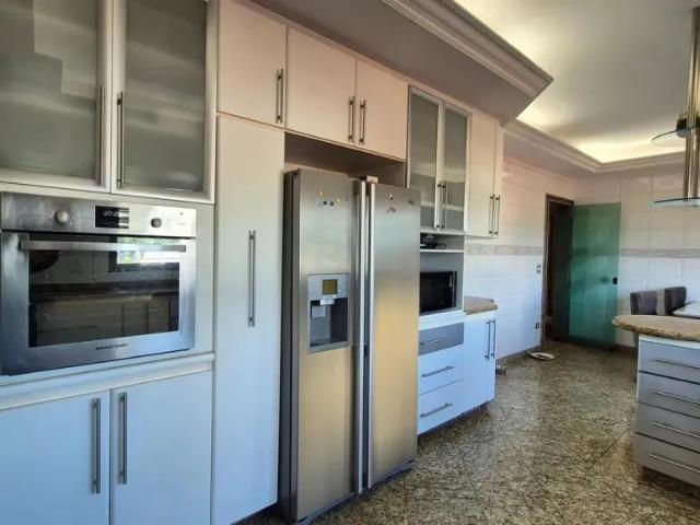 Apartamento com 4 Quartos para alugar, 202m² Jardim