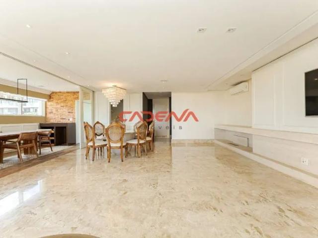 Apartamento com 4 Quartos para alugar, 213m² Bigorrilho
