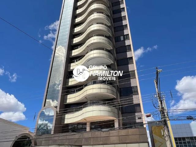 Apartamento com 4 quartos para alugar