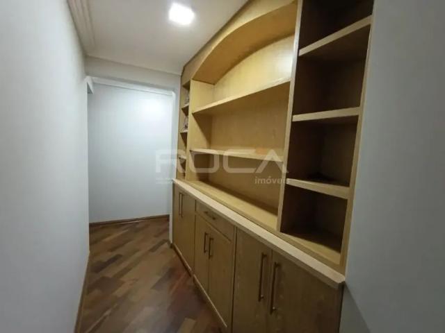 Apartamento com 4 Quartos para venda ou aluguel, 260m² Centro