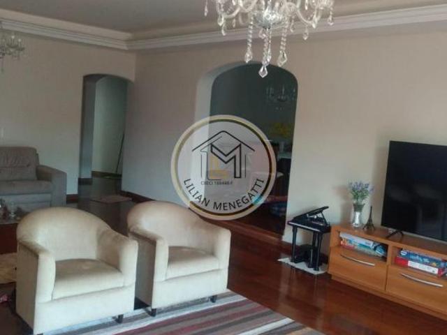 Apartamento Com 4 Quartos, Suite Com Closet. 3 vagas cobertas. Banheira. Escritório. Edifício Maison