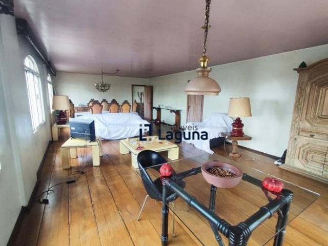 Apartamento com 4 quartos, sendo 1 suíte à venda, 242 m² por R$ 780.000 Centro Santo André/SP