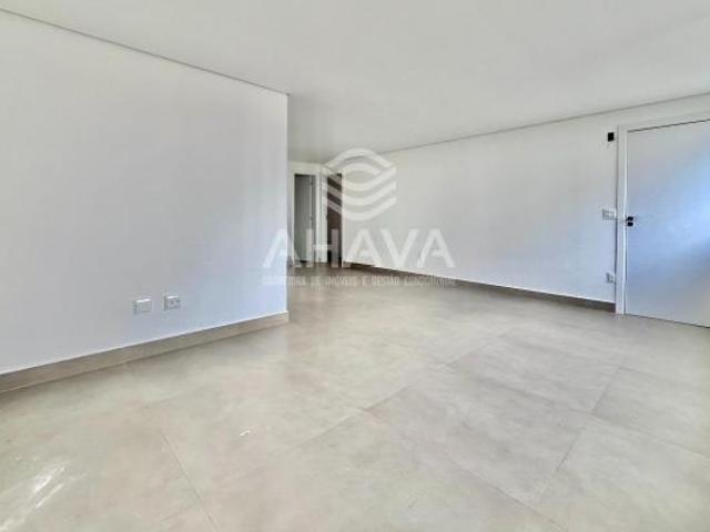 Apartamento com 4 Quartos sendo 2 Suítes à Venda, 120m², 3 Vagas, Bairro Liberdade, próximo à Rua Iz