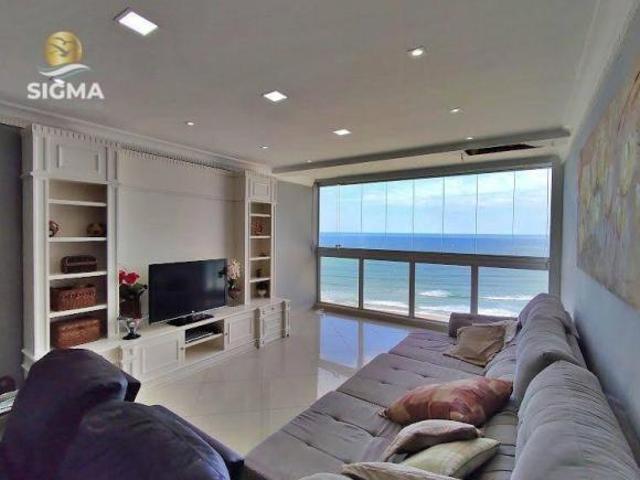 Apartamento com 4 quartos sendo 3 suítes à venda na Praia das Pitangueiras, Guarujá/SP