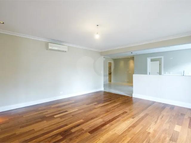 Apartamento com 4 quartos à venda em Jardim Paulista SP