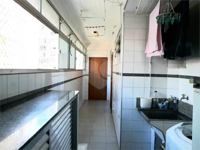 Apartamento com 4 quartos à venda em Santa Cecília SP