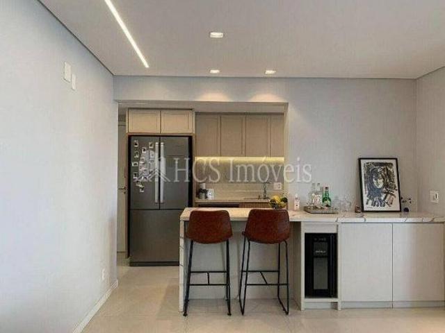 Apartamento com 4 quartos, 132 m², à venda por R$ 2.150.000
