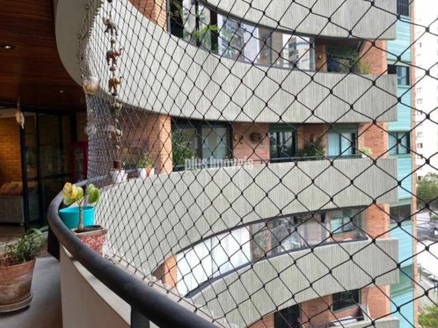 Apartamento com 4 quartos 1 Suíte à venda, 2 vagas