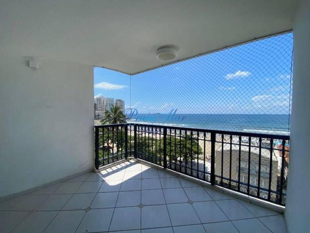 Apartamento com 4 quartos, 220 m²