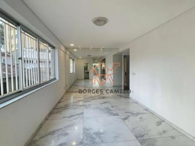 Apartamento com 4 quartos, 226m² para locação no Vila Paris