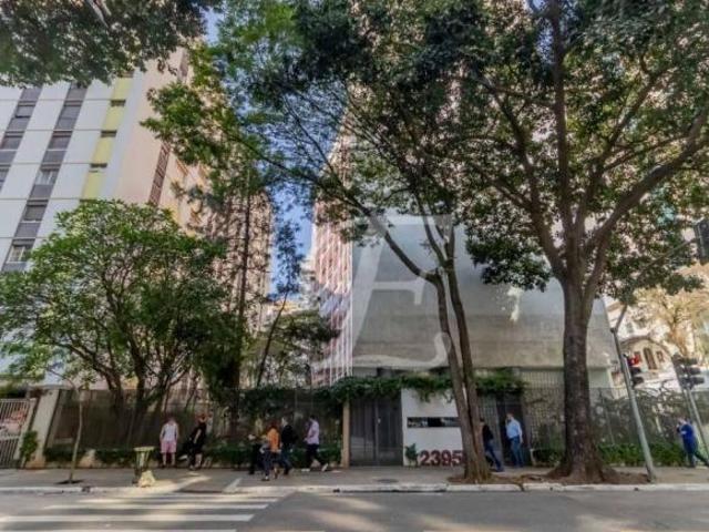 Apartamento com 4 quartos, 2 suites, 2 vagas, à venda, 238 m² por R$ 1.900.000 Consolação São Pa