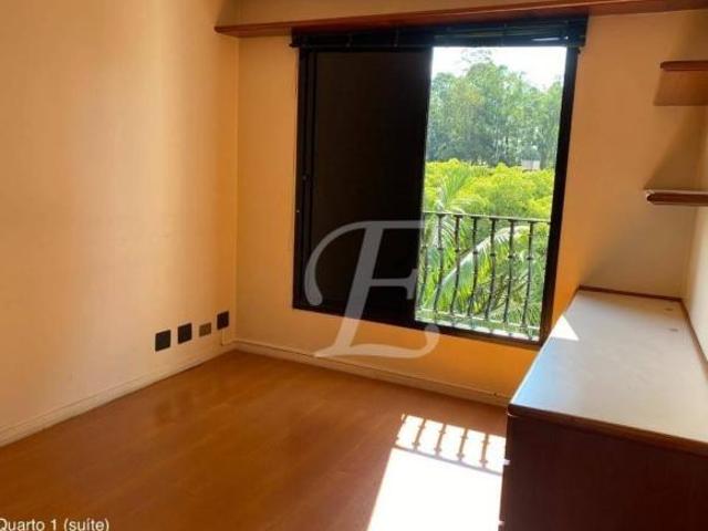 Apartamento com 4 quartos, 2 suites,5 vagas, à venda, 340 m² Vila Andrade próximo ao colégio Por