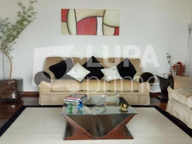 Apartamento com 4 quartos, 3 suítes, 4 vagas, depósito, com 254 m² a venda em Santana