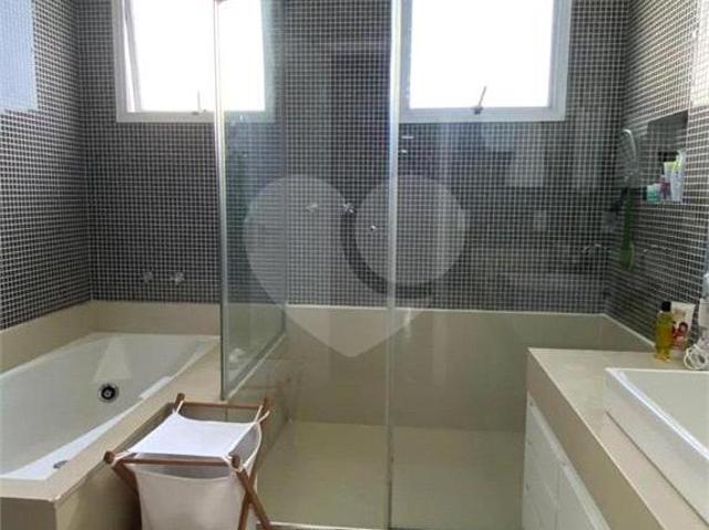 Apartamento com 4 quartos à venda em Tamboré SP
