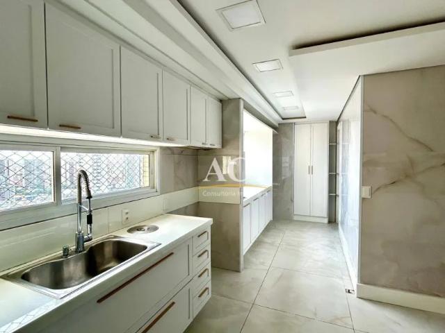 Apartamento com 4 suítes à venda, 326 m² por R$ 4.500.000 Cocó Fortaleza/CE