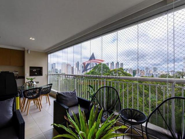 Apartamento com 4 suítes 4 vagas a venda na Vila Andrade