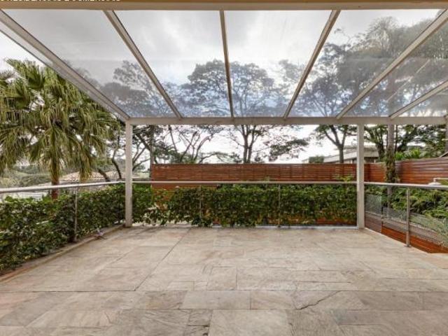 Apartamento com 4 suítes 4 vagas a venda no Morumbi