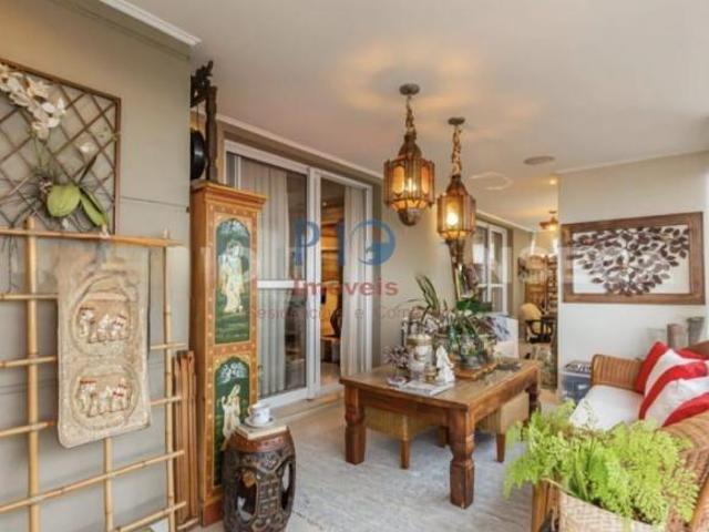 Apartamento com 4 suítes 4 vagas a venda no Morumbi
