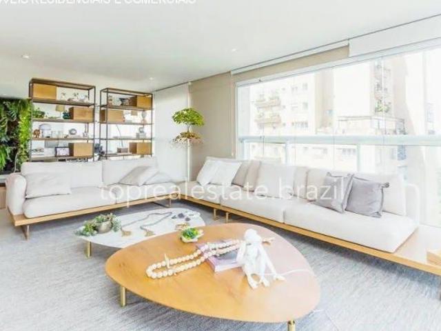 Apartamento com 4 suítes 4 vagas a venda no Panamby