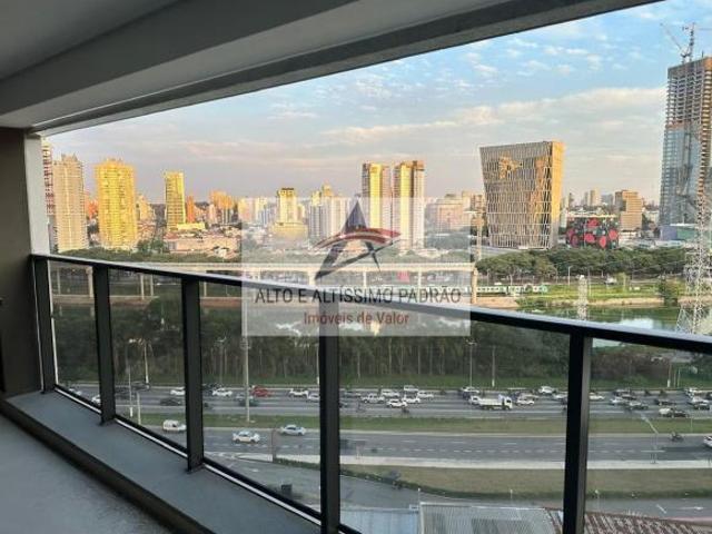 Apartamento com 4 suítes 4 vagas a venda no Panamby
