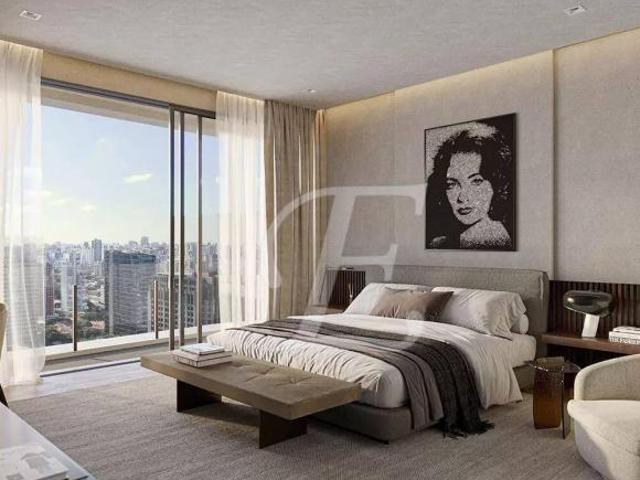 Apartamento com 4 suítes, 6 vagas, à venda, 541 m² Itaim Bibi próximo parque do povo