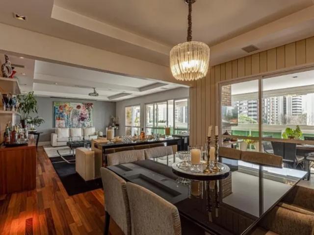 Apartamento com 4 Suítes à venda, 245 m² por R$ 3.500.000 Brooklin São Paulo/SP