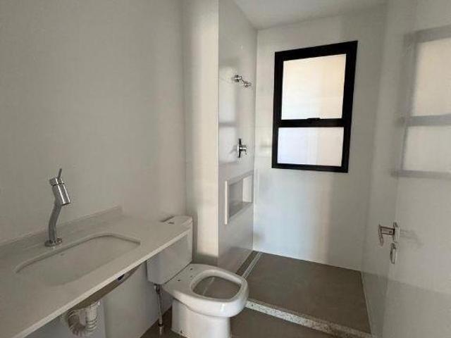 Apartamento com 4 suítes à venda, 298m² Jardim Olhos D' Água