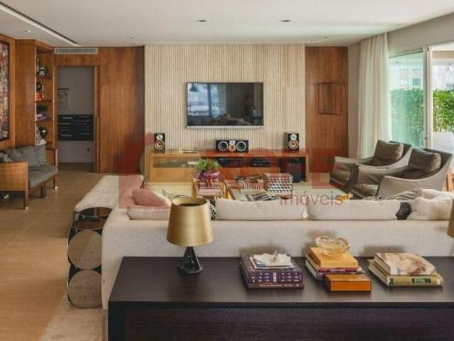 Apartamento com 4 suítes à venda, 357 m² por R$ 12.050.000,00 Vila Nova Conceição São Paulo