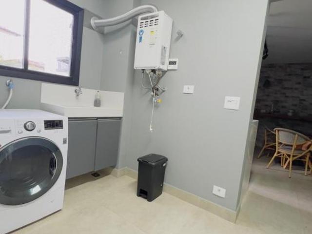 Apartamento com 4 suítes à venda e locação na Riviera – Conforto e poucos passos da praia