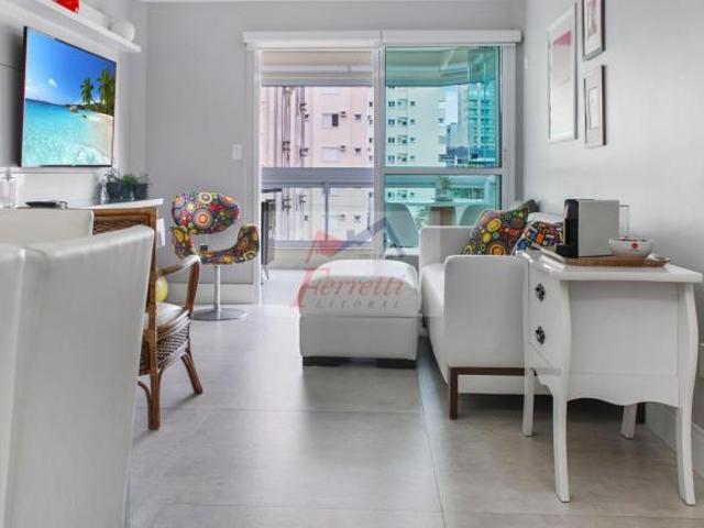 Apartamento com 4 suítes à venda na região da Brunela em Enseada, Guarujá/SP