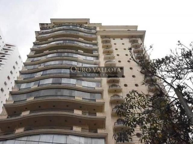 Apartamento com 4 suítes AP 221164V