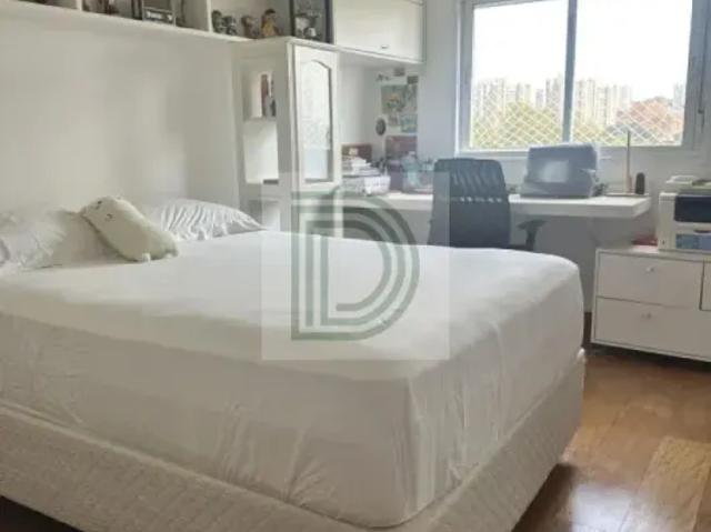 Apartamento com 4 Suítes e 3 Vagas Vista para a USP